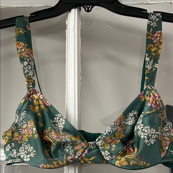 Victoria's Secret | Intimates & Sleepwear | Vintage Green Victoria ...